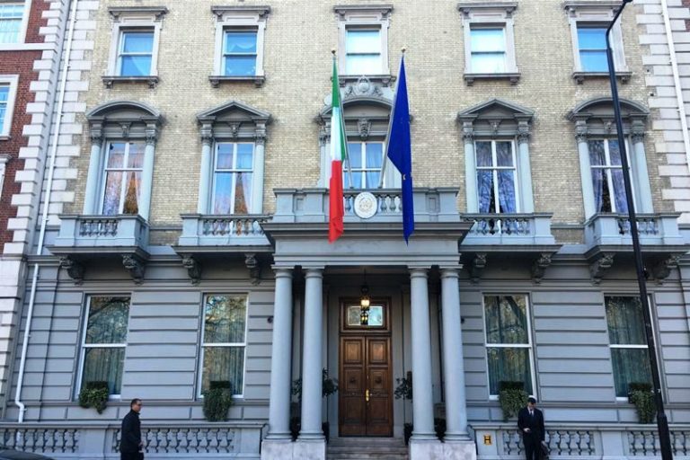 PRIVATE FASHION SHOW DI MICHELE MIGLIONICO ALL’AMBASCIATA D’ITALIA A ...