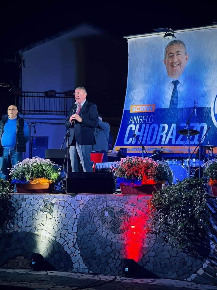 Comizio di Angelo Chiorazzo a Senise bagno di folla – Radio Senise Centrale